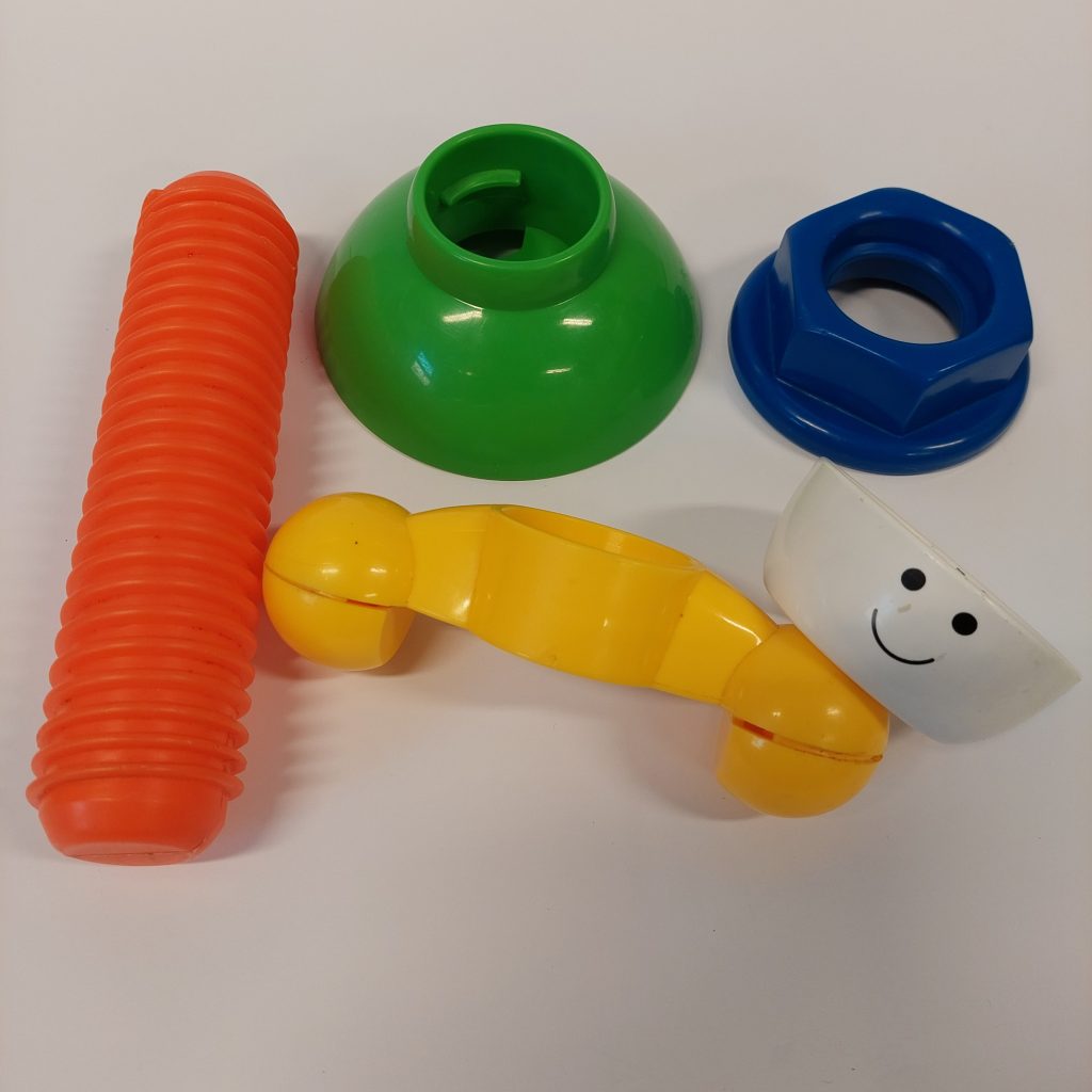 Screw turning twister – Warwick Toy Library